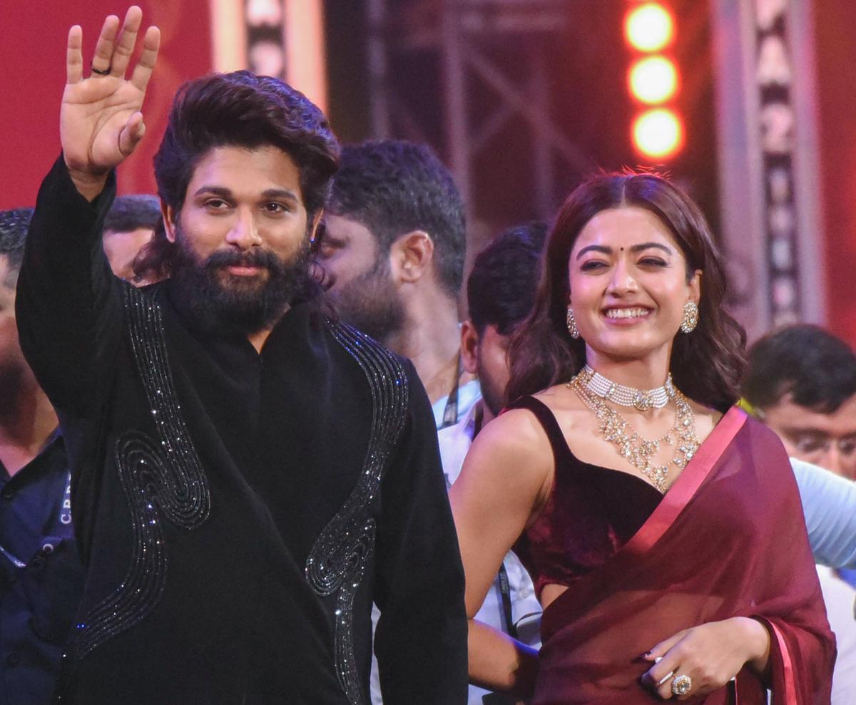 rashmika mandana reveals her lover in pushpa 2 chennai event