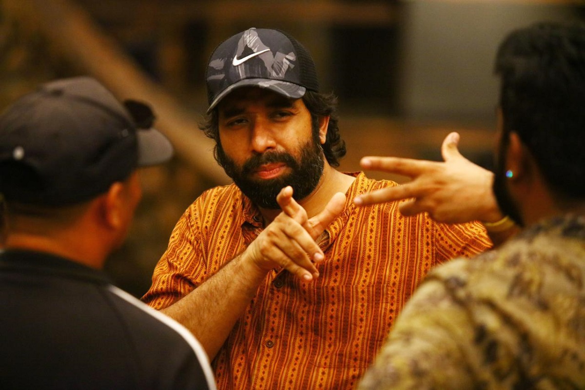 Do you know who is the hero of Adhik Ravichandran's new film?