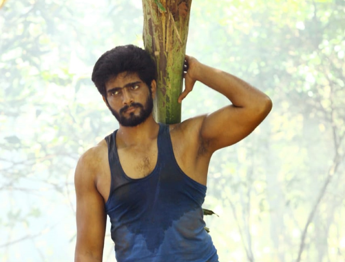 The first single of the movie Kumki 2 was released