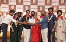 ‘Velum Mayilum’ Song Penned by Sivakarthikeyan Released